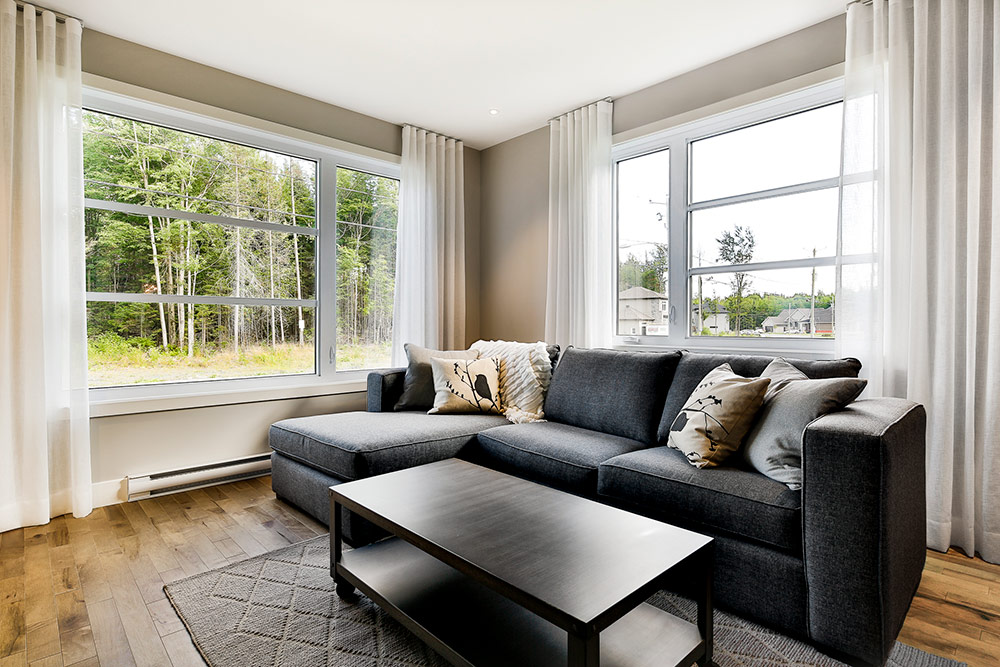 Fenêtre à battant et à auvent - Fenplast